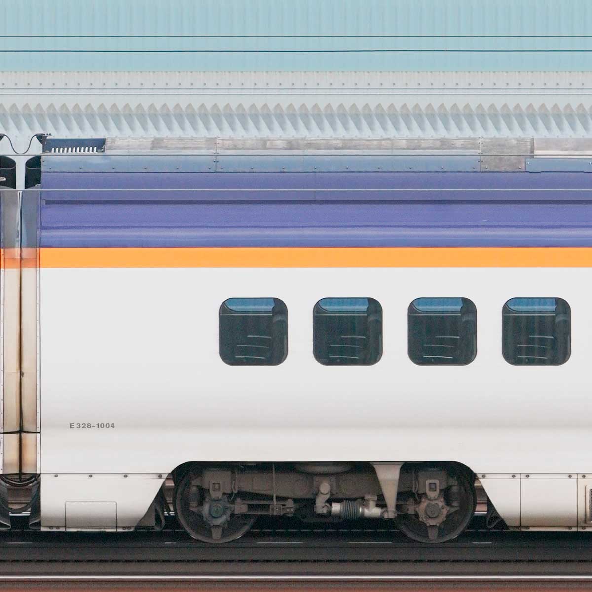 JR東日本E3系1000番台E328-1004の側面写真｜RailFile.jp｜鉄道車両サイドビューの図鑑