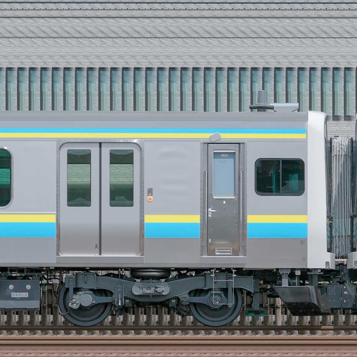 JR東日本E131系クモハE131-4の側面写真｜RailFile.jp｜鉄道車両サイドビューの図鑑