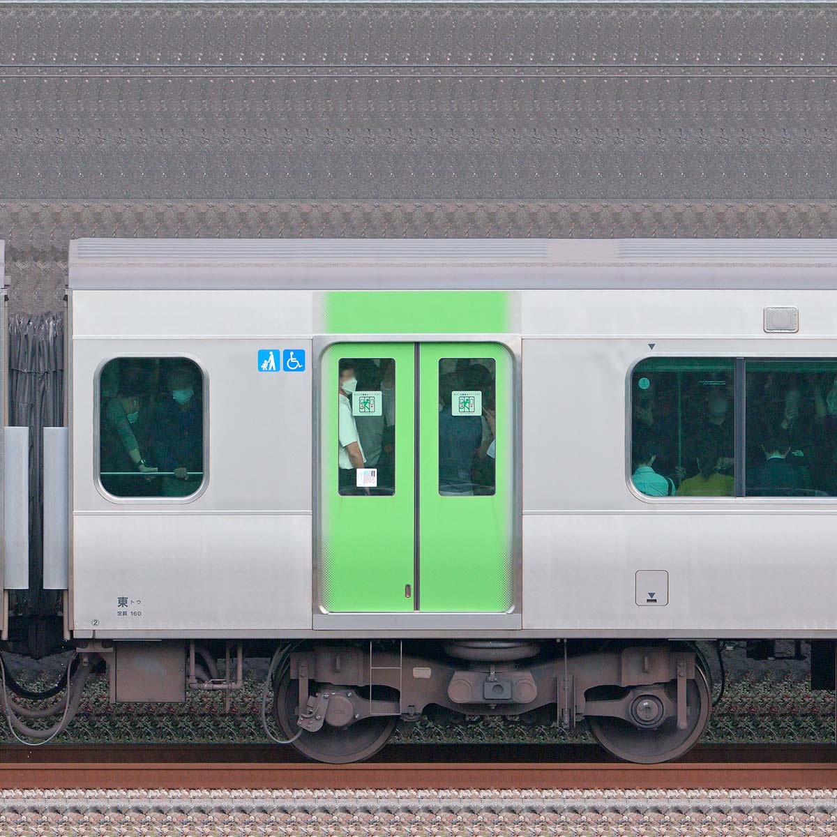 JR東日本E235系サハE234-4の側面写真｜RailFile.jp｜鉄道車両サイドビューの図鑑