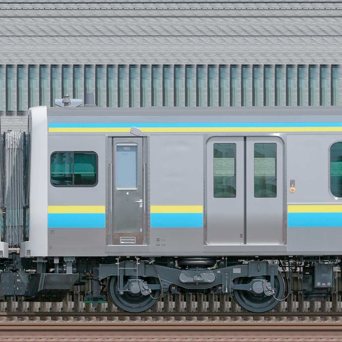 JR東日本E131系クハE130-3の側面写真｜RailFile.jp｜鉄道車両サイドビューの図鑑