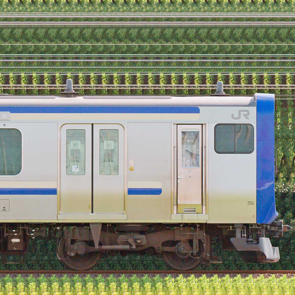 JR東日本E235系1000番台クハE234-1118の側面写真｜RailFile.jp｜鉄道車両サイドビューの図鑑