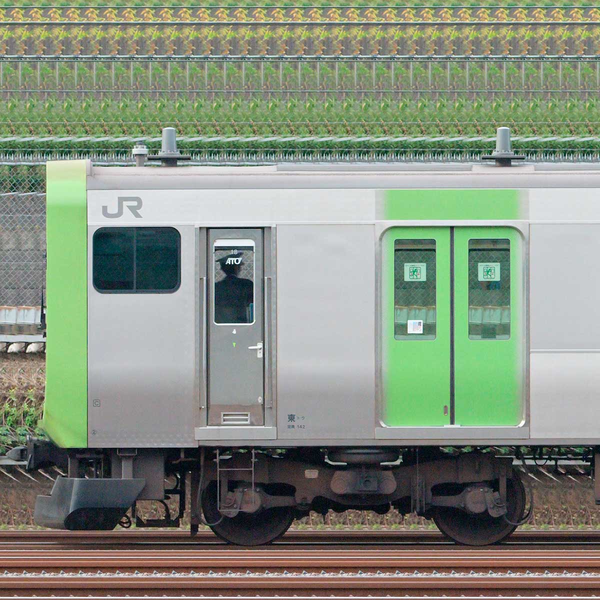 JR東日本 山手線 E235系トウ18編成自動運転実証試験（逆サイド）｜RailFile.jp｜鉄道車両サイドビューの図鑑