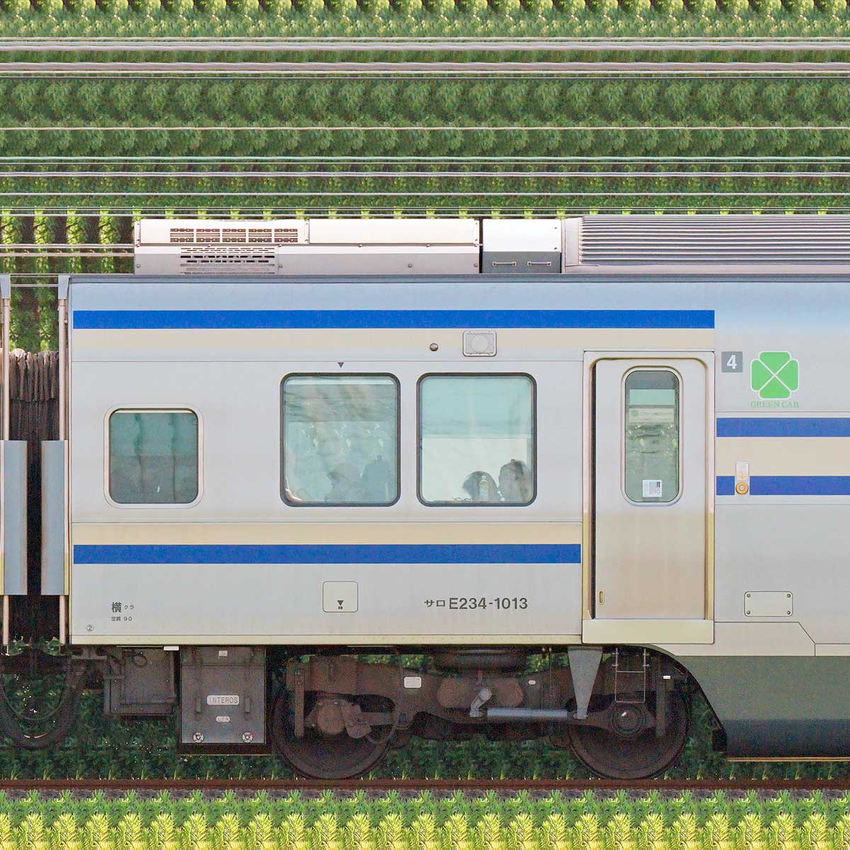 JR東日本E235系1000番台サロE234-1013の側面写真｜RailFile.jp｜鉄道車両サイドビューの図鑑