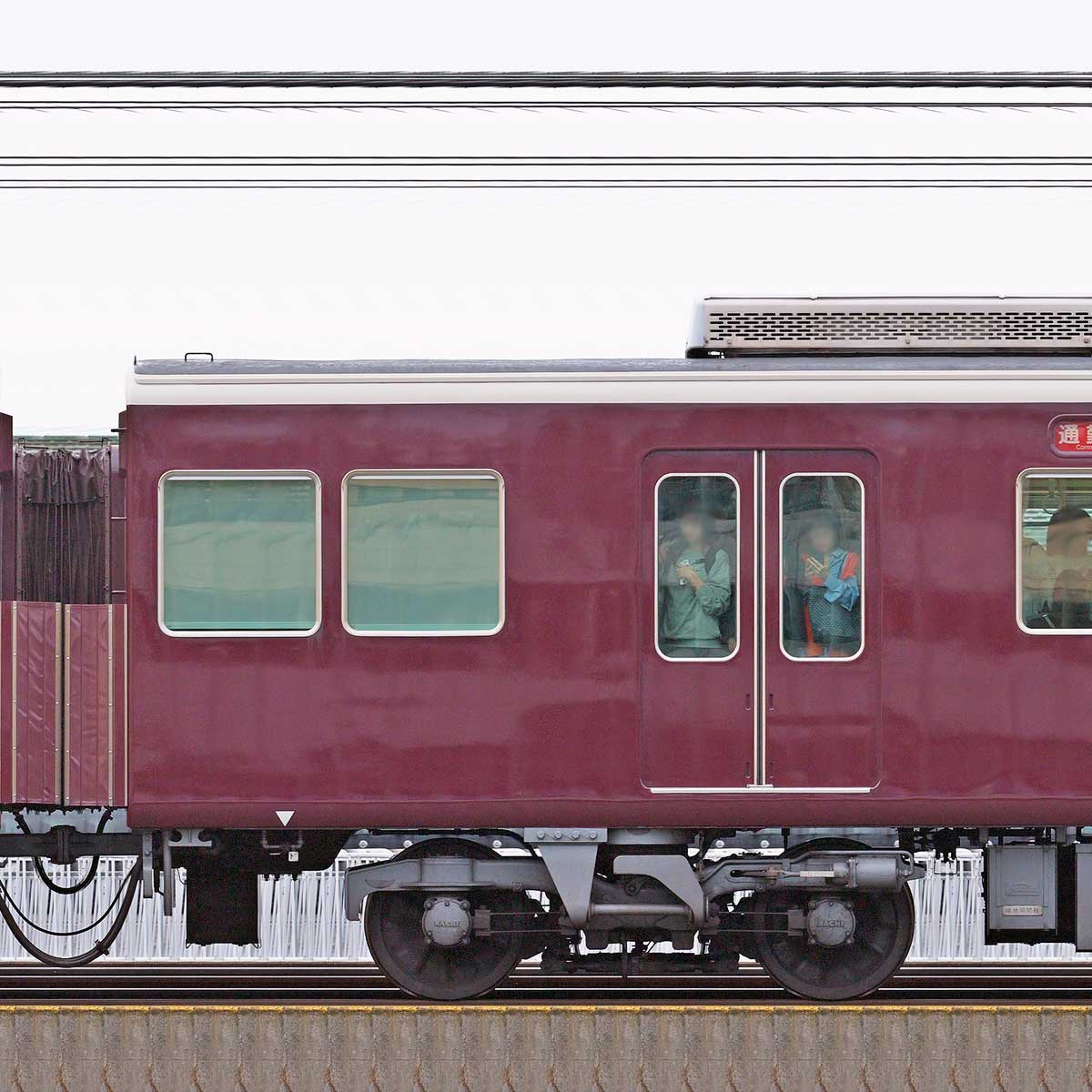 阪急7000系C#7670の側面写真｜RailFile.jp｜鉄道車両サイドビューの図鑑