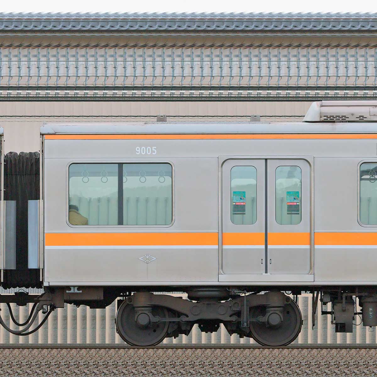 阪神9000系9005の側面写真｜RailFile.jp｜鉄道車両サイドビューの図鑑
