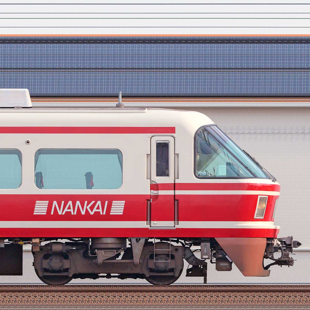 南海30000系モハ30002の側面写真｜RailFile.jp｜鉄道車両サイドビューの図鑑