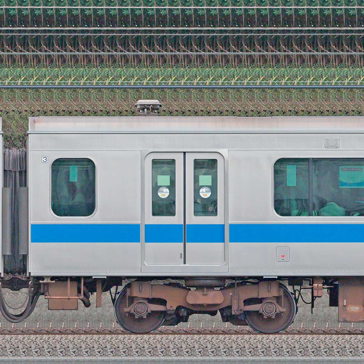 小田急4000形デハ4415の側面写真｜RailFile.jp｜鉄道車両サイドビューの図鑑