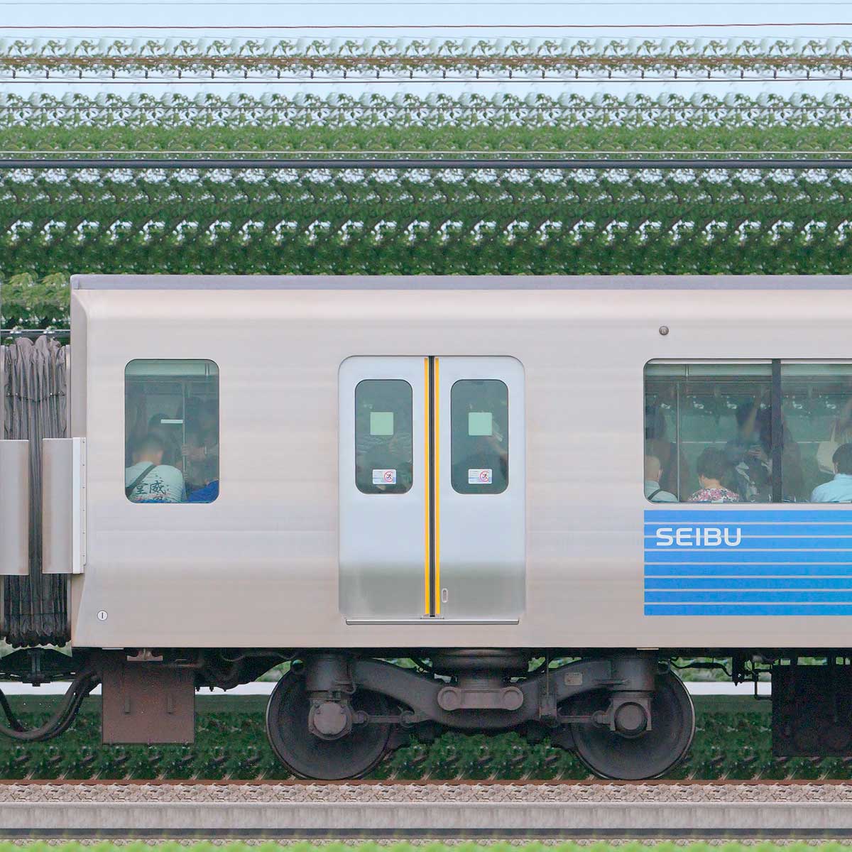 西武30000系サハ38505の側面写真｜RailFile.jp｜鉄道車両サイドビューの図鑑