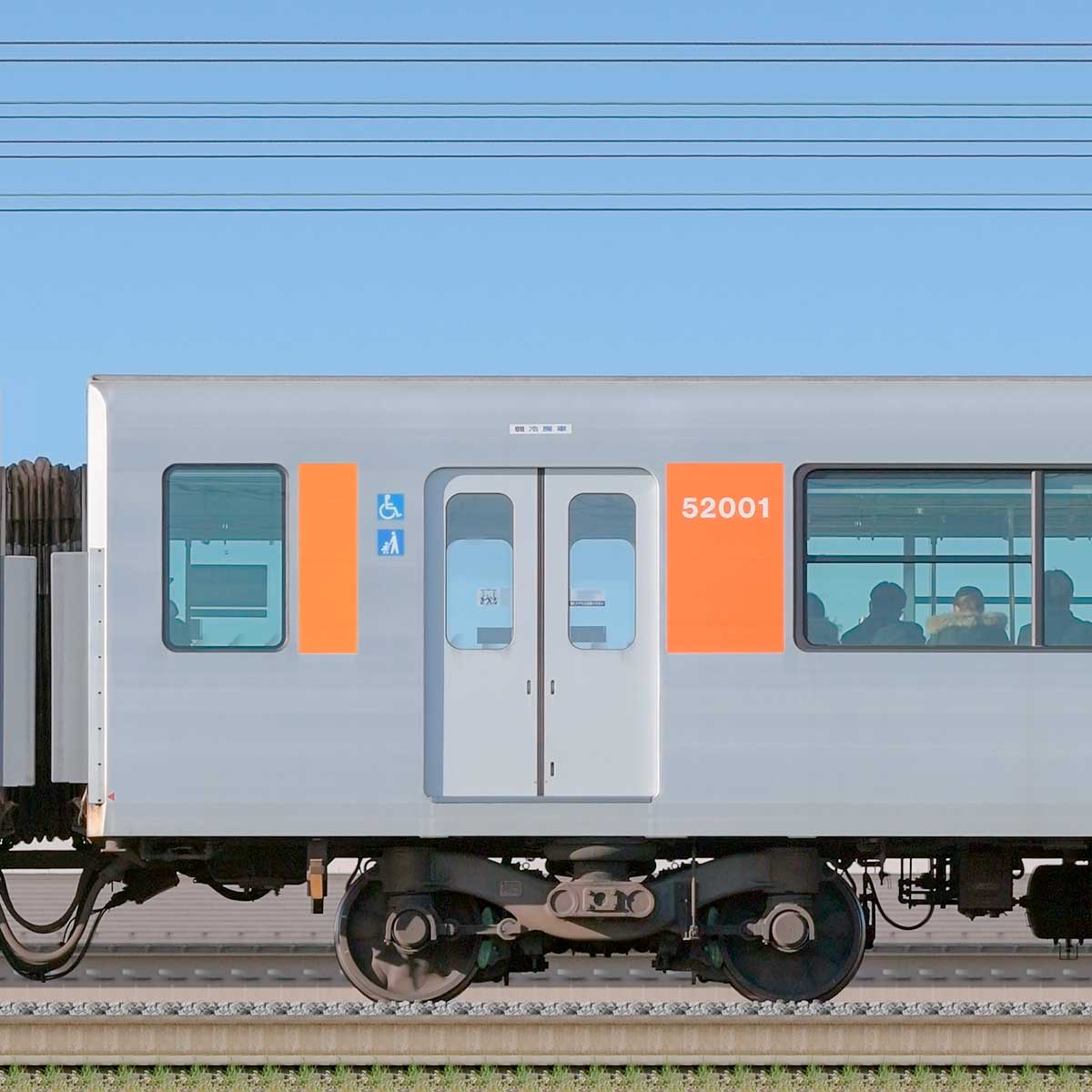 東武50000型モハ52001の側面写真｜RailFile.jp｜鉄道車両サイドビューの図鑑