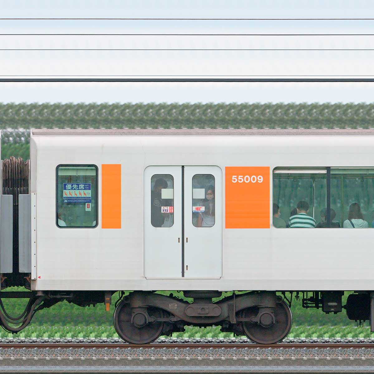 東武50000型モハ55009（スカイツリーライン）の側面写真｜RailFile.jp｜鉄道車両サイドビューの図鑑