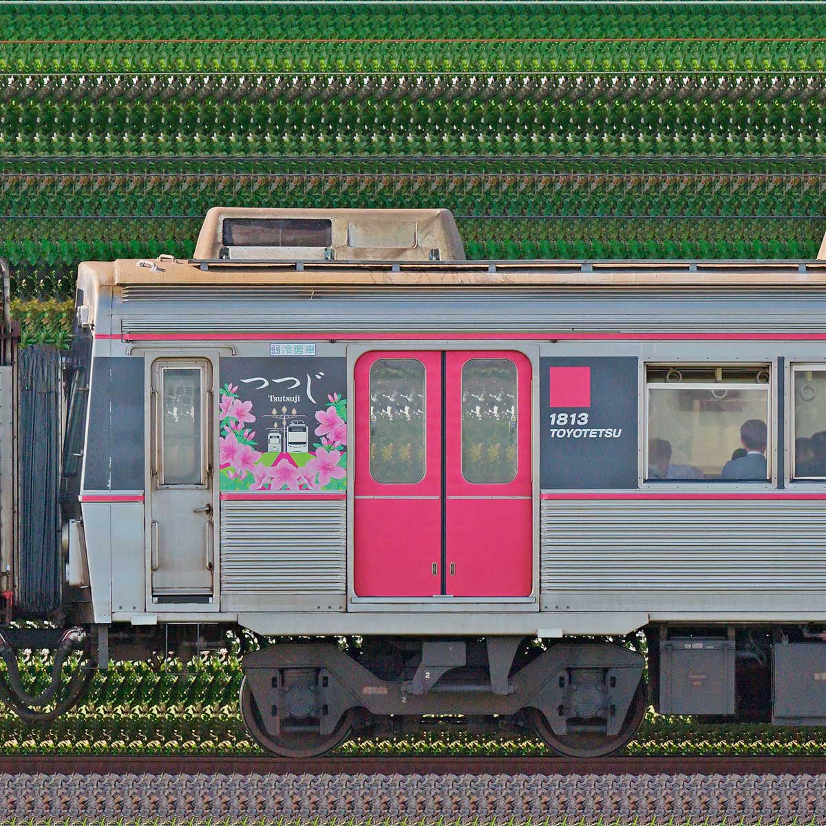 豊橋鉄道1800系モ1813の側面写真｜RailFile.jp｜鉄道車両サイドビューの図鑑